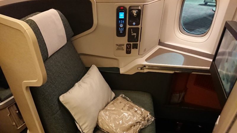 キャセイパシフィック CX714 シンガポール – 香港 ビジネスクラス機内食＆搭乗記 24MAY19 | 飛行機とJALマイルとビジネス ...